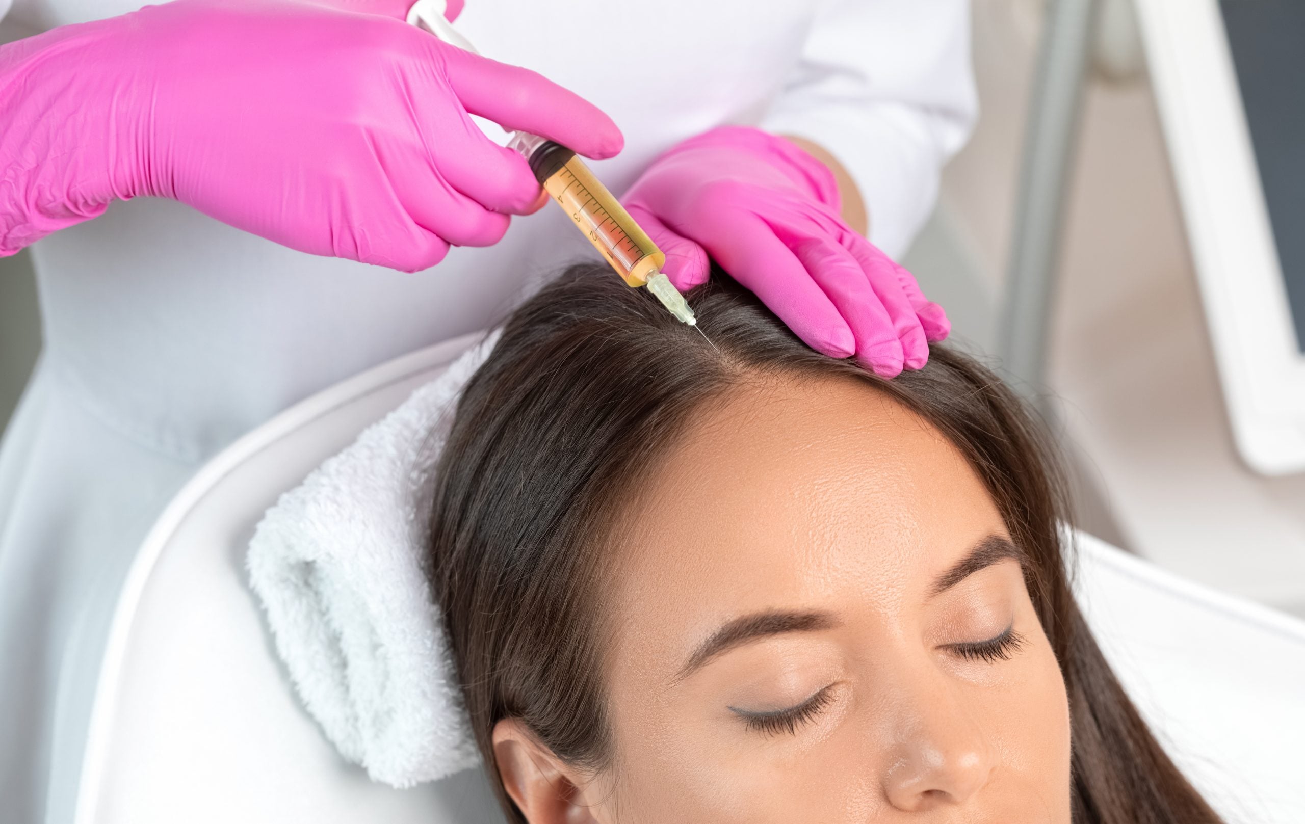 Beauty Mom proceduri dermato estetice - Enayati Medical City